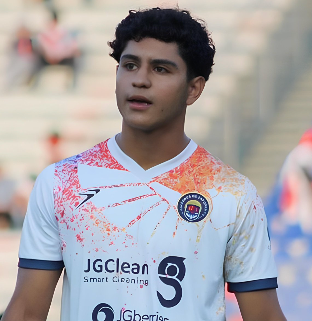 Zinedine Sidane has signed his first professional contract with Chivas ...