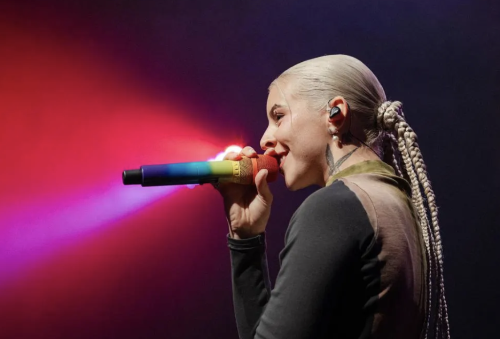 Young Miko drops her debut album 'Att.' - Barrio